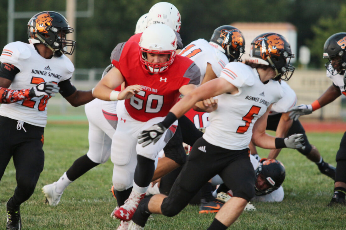 Tonganoxie football stays undefeated with victory against Bonner ...